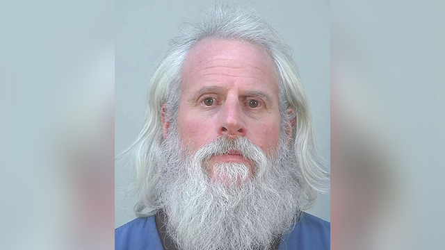 Threatening Wisconsin governor charge dropped under deal