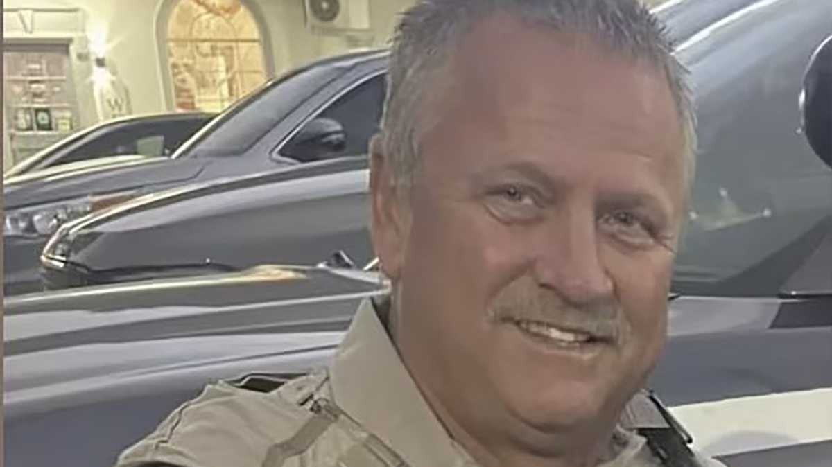 Jackson County deputy and female suspect killed in shootout