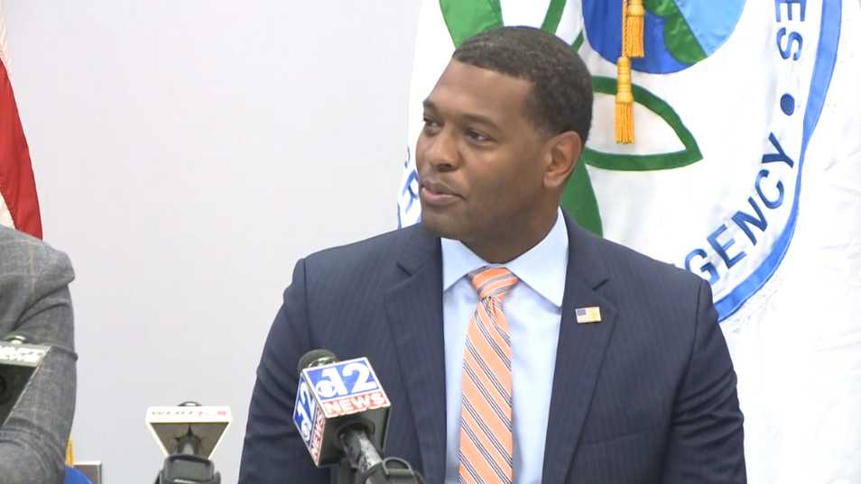 EPA administrator returns to Jackson to discuss city's water problems