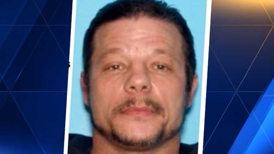 Oklahoma fugitive killed in shootout with police