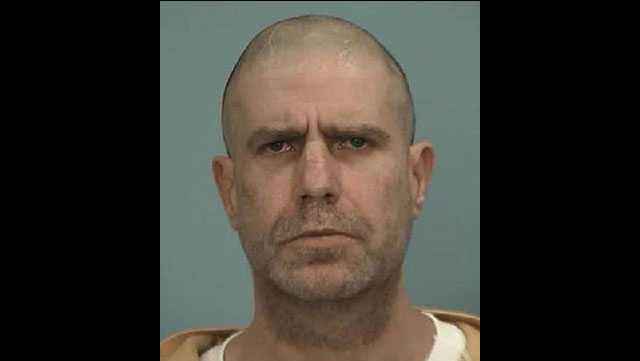 Search continues for convicted killer who escaped from prison