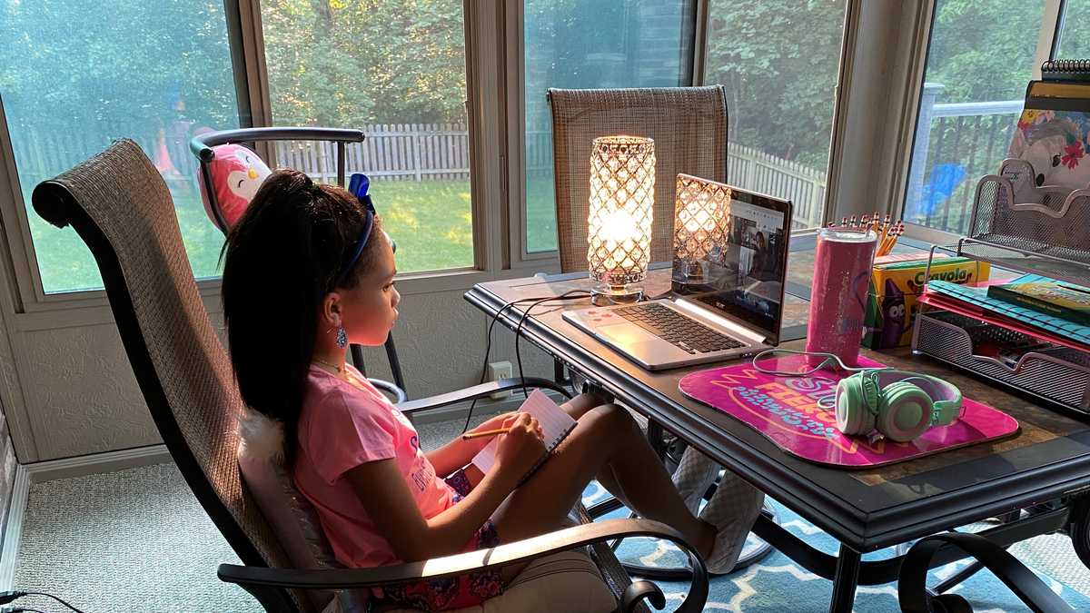 JCPS students start new school year online