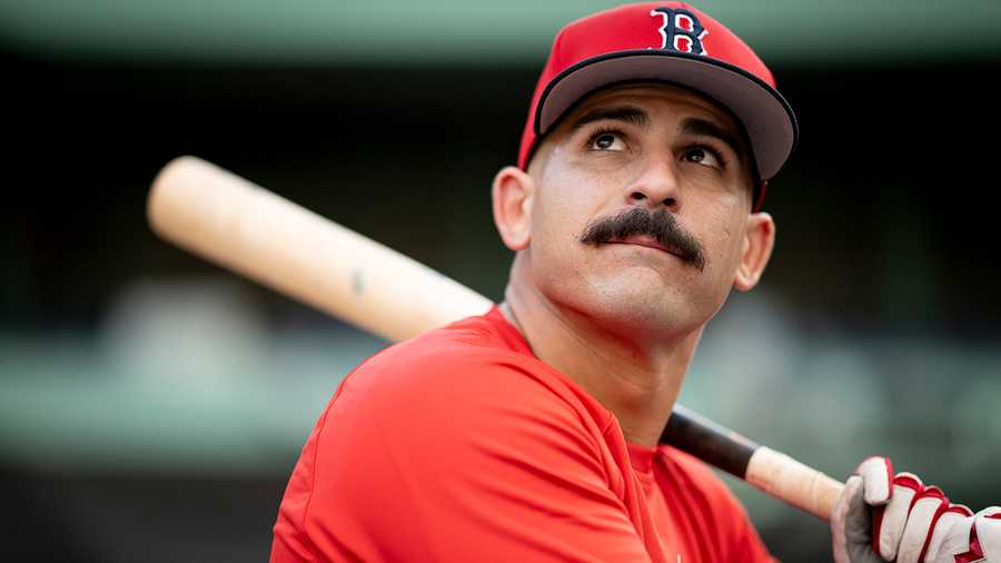 Red Sox trade Mickey Gasper to Twins for Jovani Morán