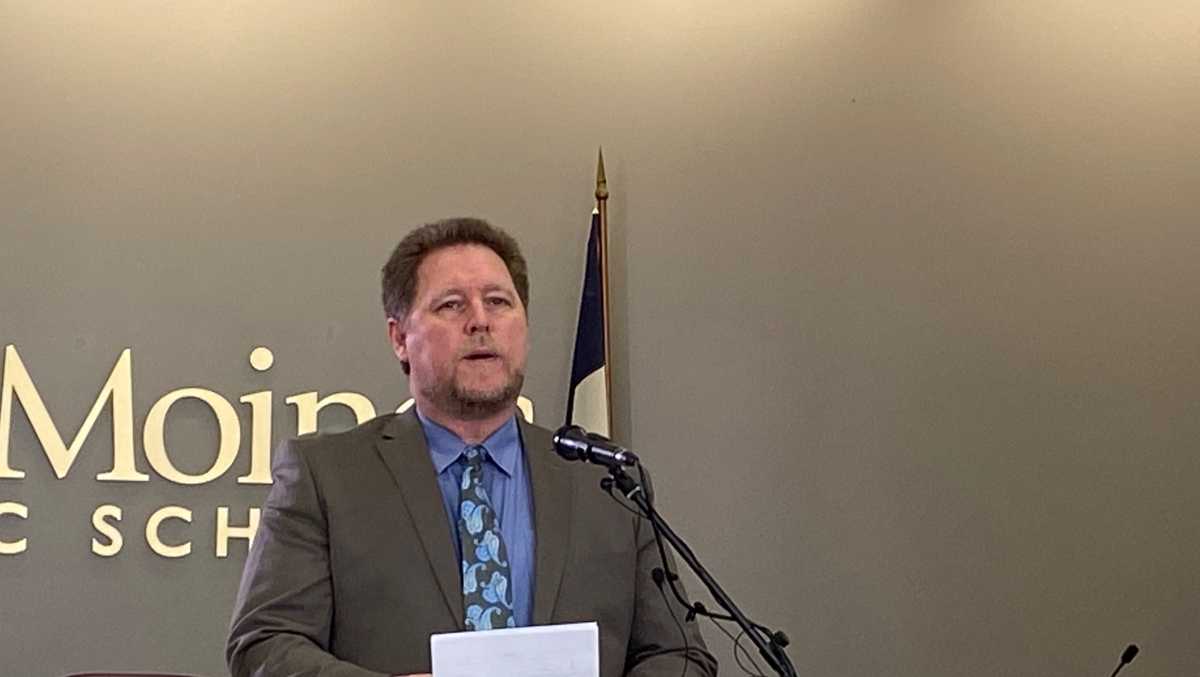 Des Moines Public Schools Superintendent announces resignation