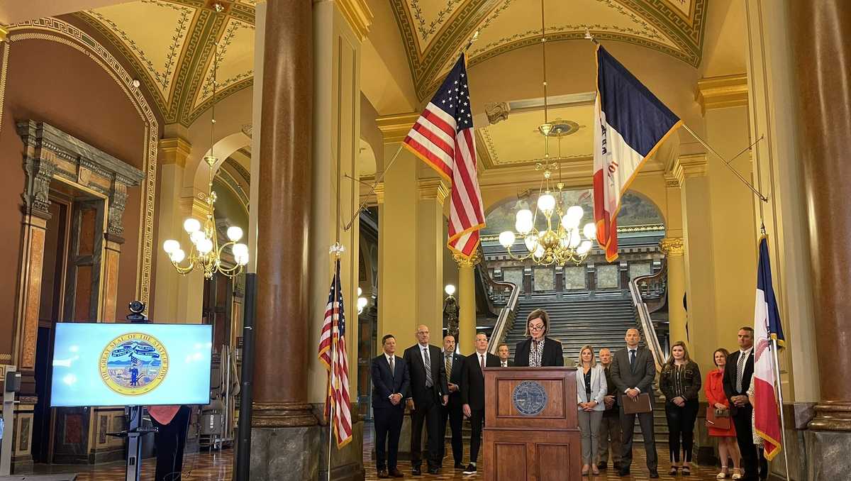 Gov. Reynolds provides update on state's government restructuring plan