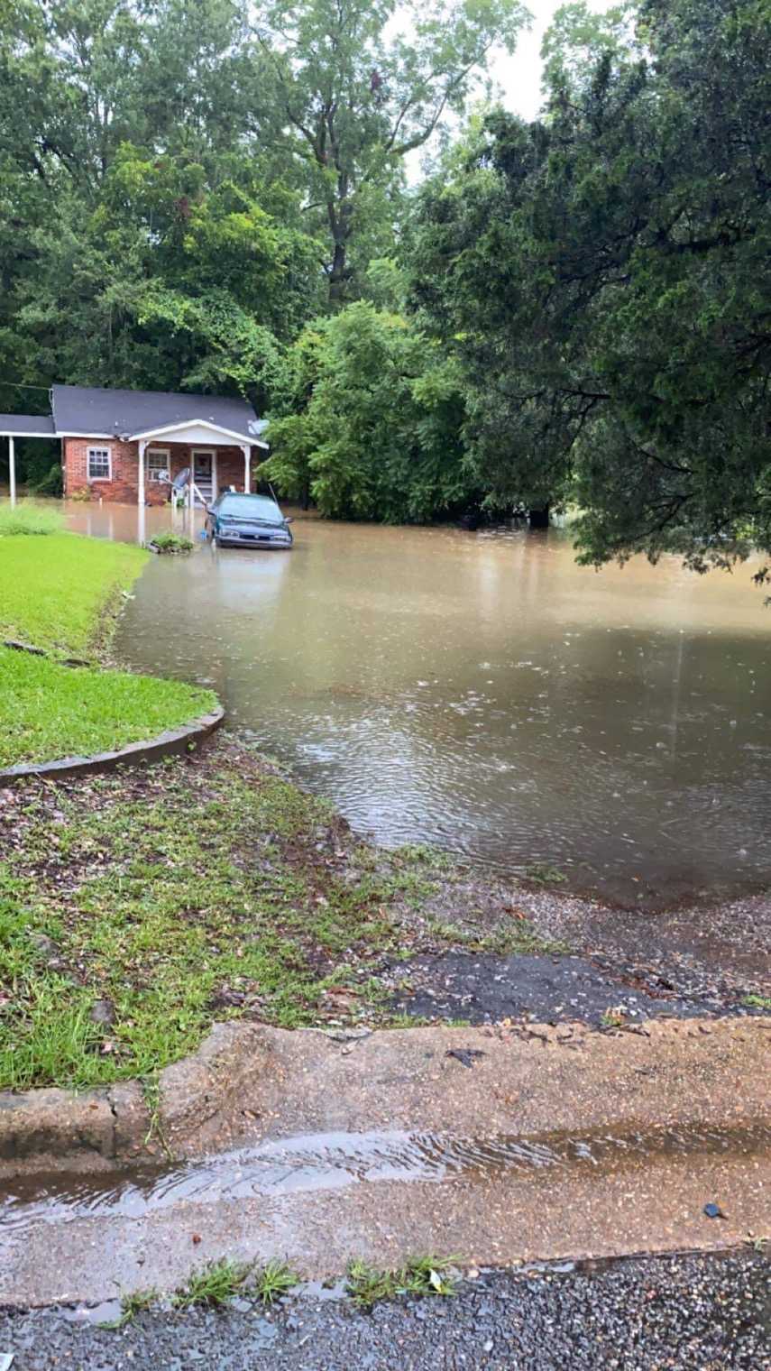 Alabama weather: Flooding closes major roadways
