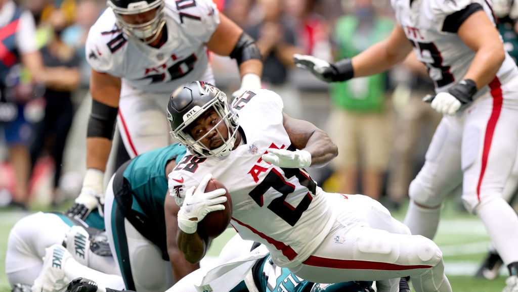 Baltimore Ravens sign veteran running back, Mike Davis Baltimore Ravens sign veteran running back, Mike Davis