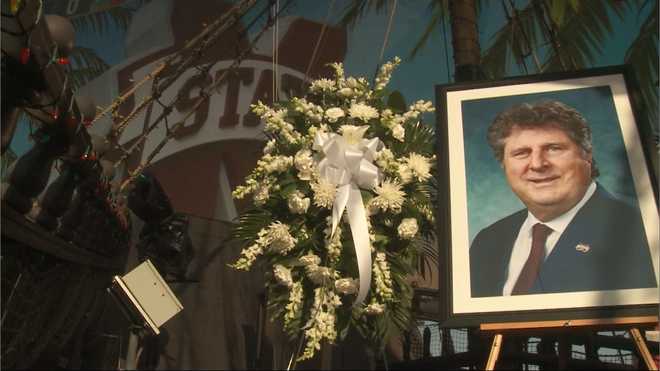 MSU Bulldogs honor Mike Leach by defeating Illinois to win ReliaQuest Bowl