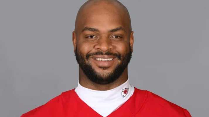 Chiefs DT Mike Pennel suspended by NFL for 2 games