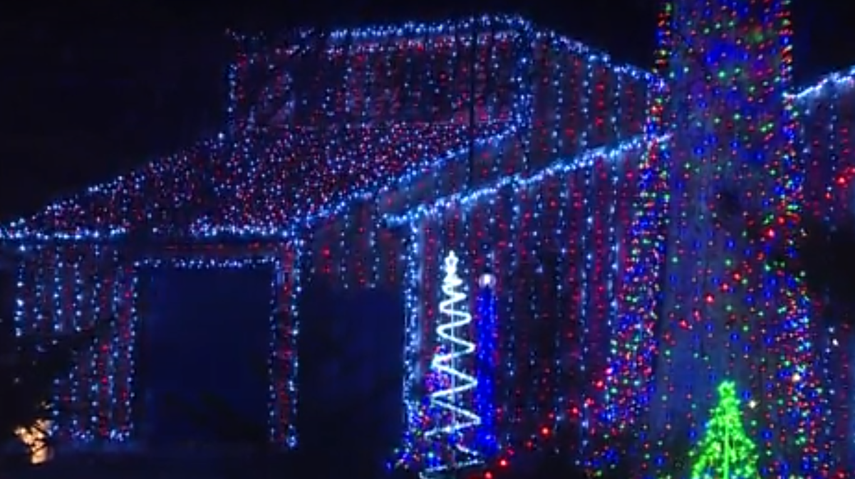 Light display in Milford takes holiday decorations to the next level
