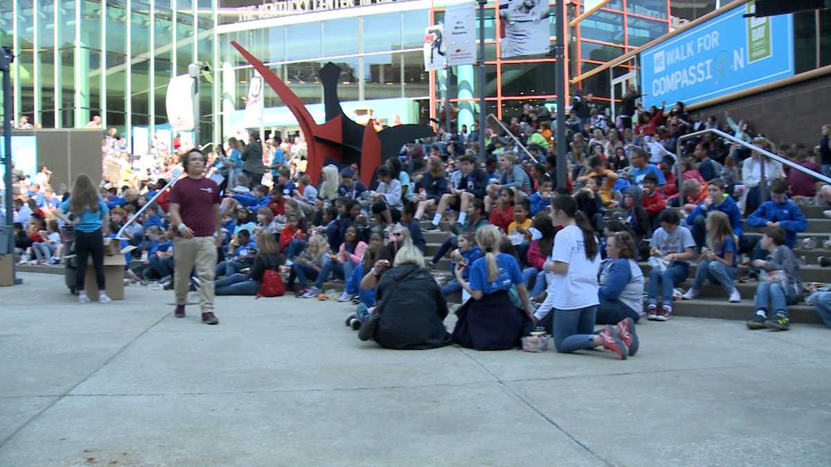 Thousands of Kentucky students celebrate We Day