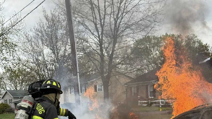 Minivan bursts into flames in Adams County, Pa.