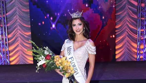 Palm Coast woman crowned as Miss Florida 2017