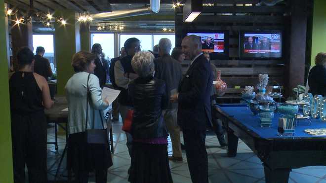 800 Building holds grand opening after renovation