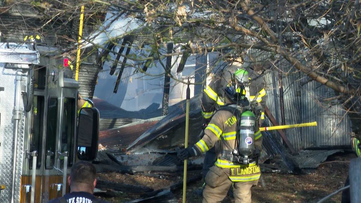 Fire reported at old chicken house next-door to Elm Springs City Hall