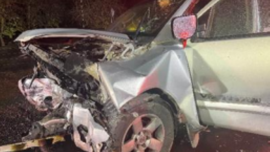 Head-on Stanislaus County car crash leaves 1 dead, 2 hurt