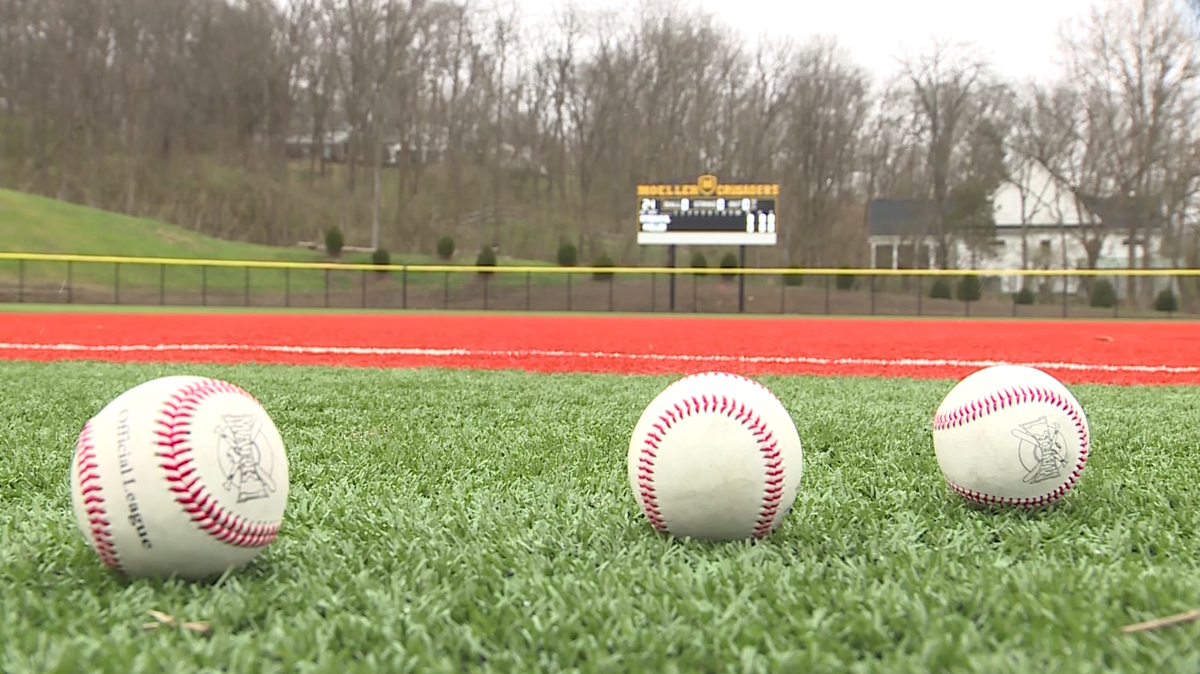 Moeller celebrates opening of Kremchek Stadium
