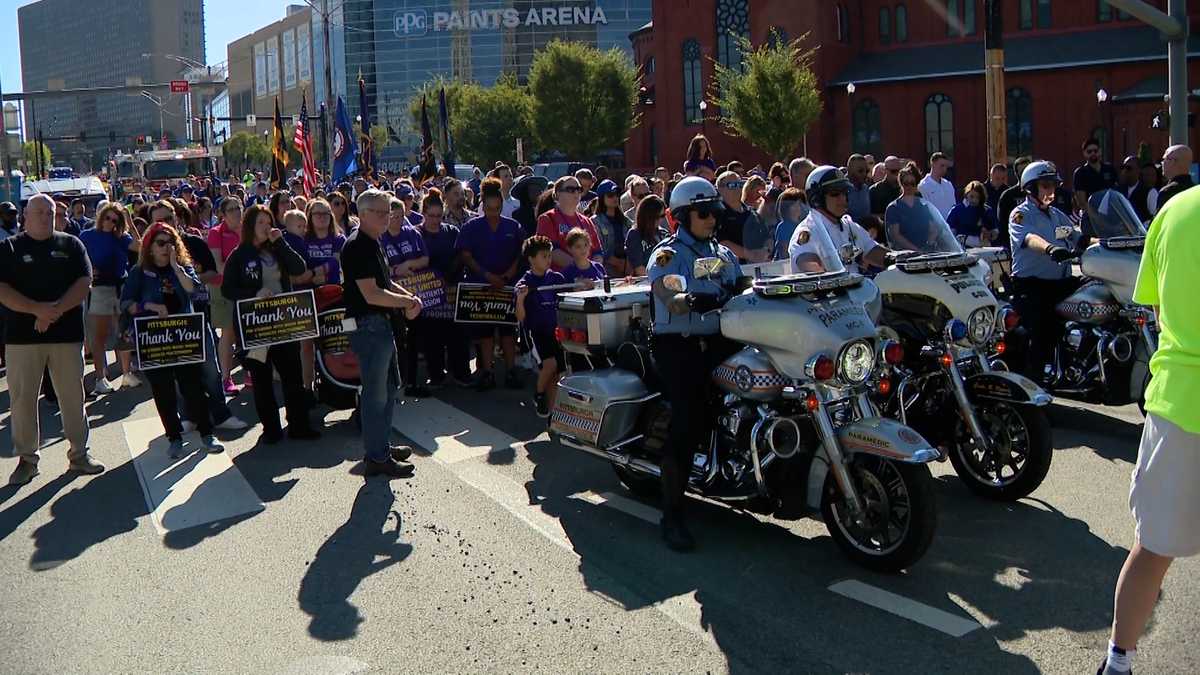 Pittsburgh's Labor Day parade honors victims of Clairton plant explosion