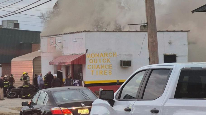 South Carolina: Fire damages used tire shop in the Upstate