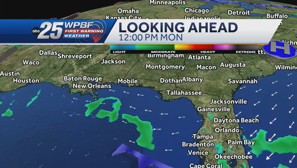 Heavy rain, strong storms moving across South Florida