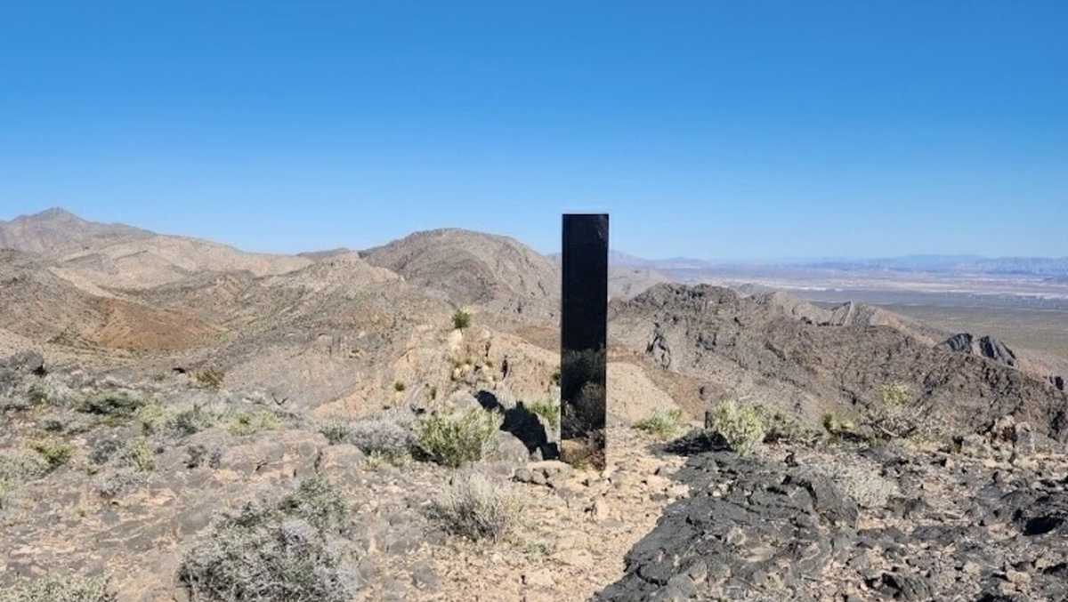 Mysterious monolith appears in Las Vegas desert, again Mysterious monolith appears in Las Vegas desert, again