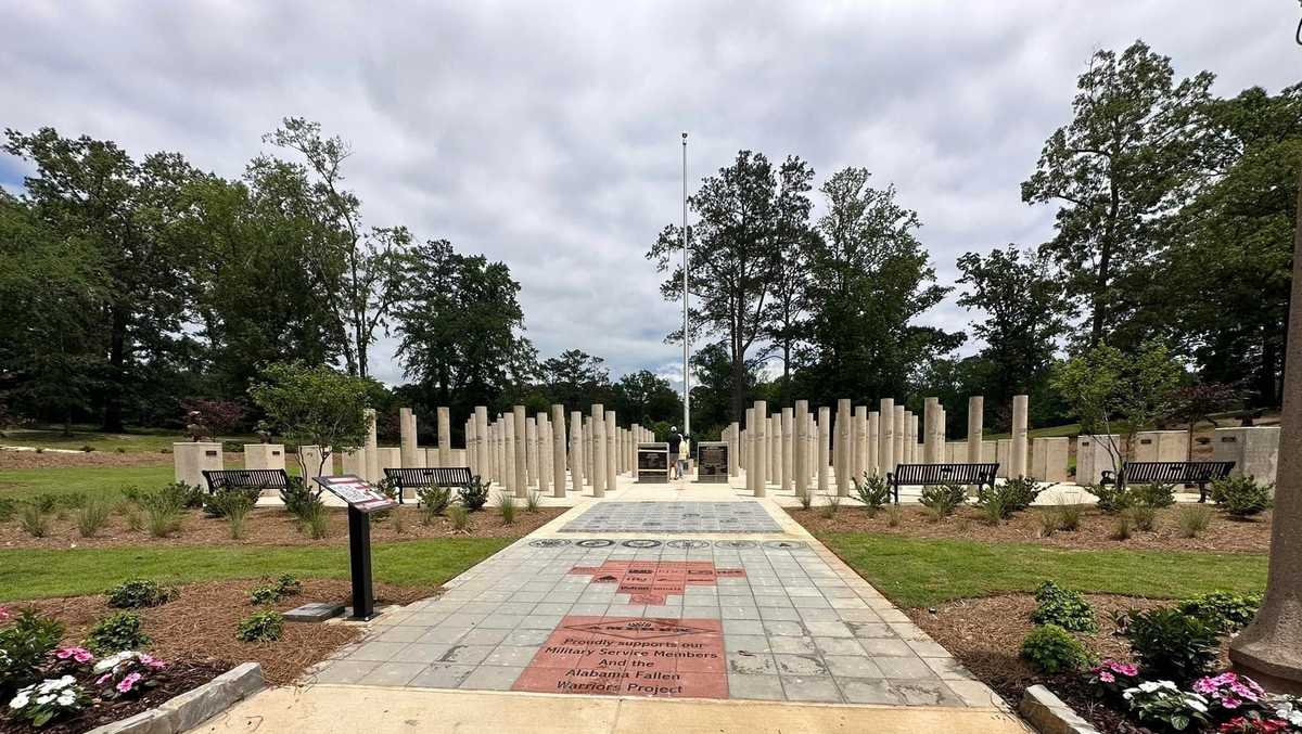 Fallen Alabama veterans honored through monument