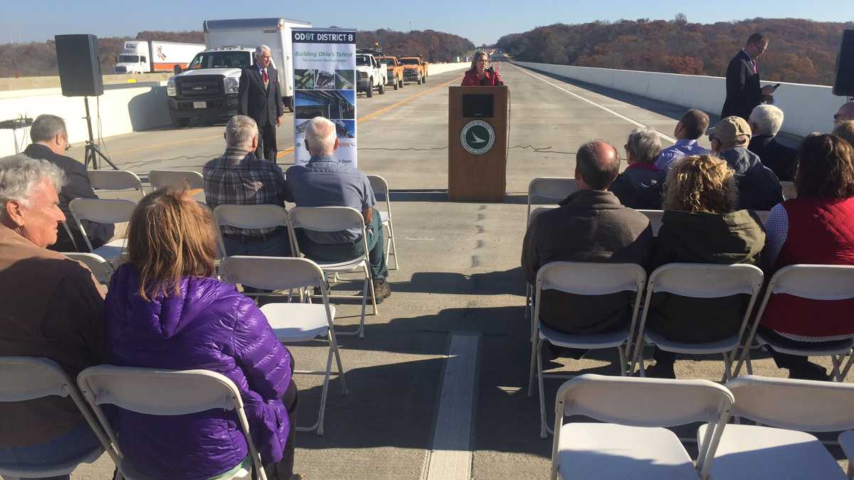 ODOT celebrates completion of new Jeremiah Morrow Bridge