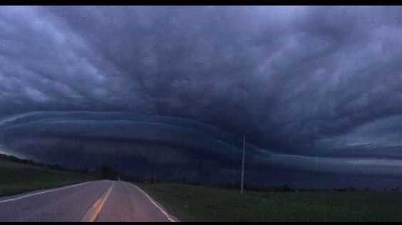 SCARY CLOUDS: Monday’s severe storms create frightening looking clouds ...