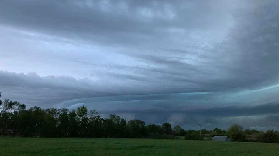SCARY CLOUDS: Monday’s severe storms create frightening looking clouds ...