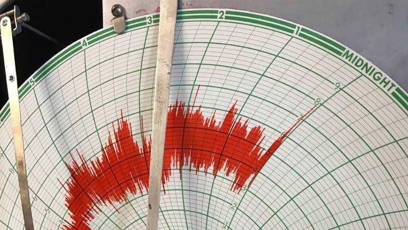 Mount Washington Observatory sees 130 mile per hour wind gust