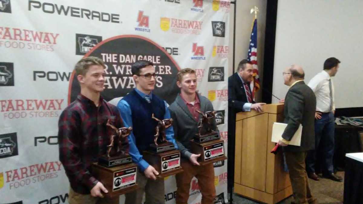 Teske caps incredible career with 2nd Wrestler of the Year award