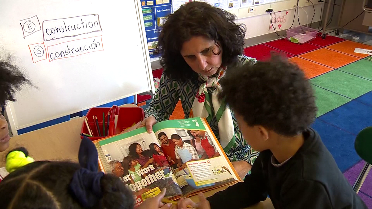 Bilingual teacher, classroom helping immigrant children thrive in school