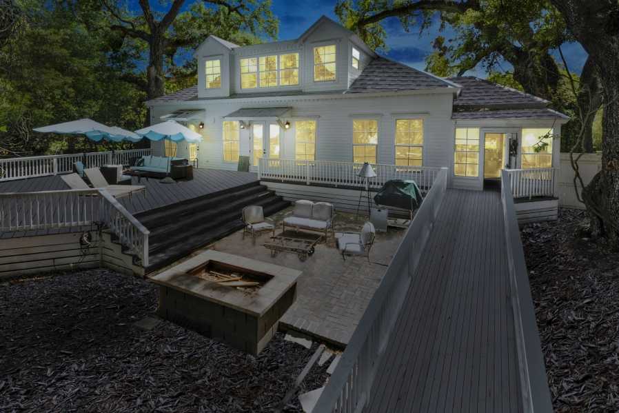 Mansion Monday: Pass Christian family compound near beach, downtown