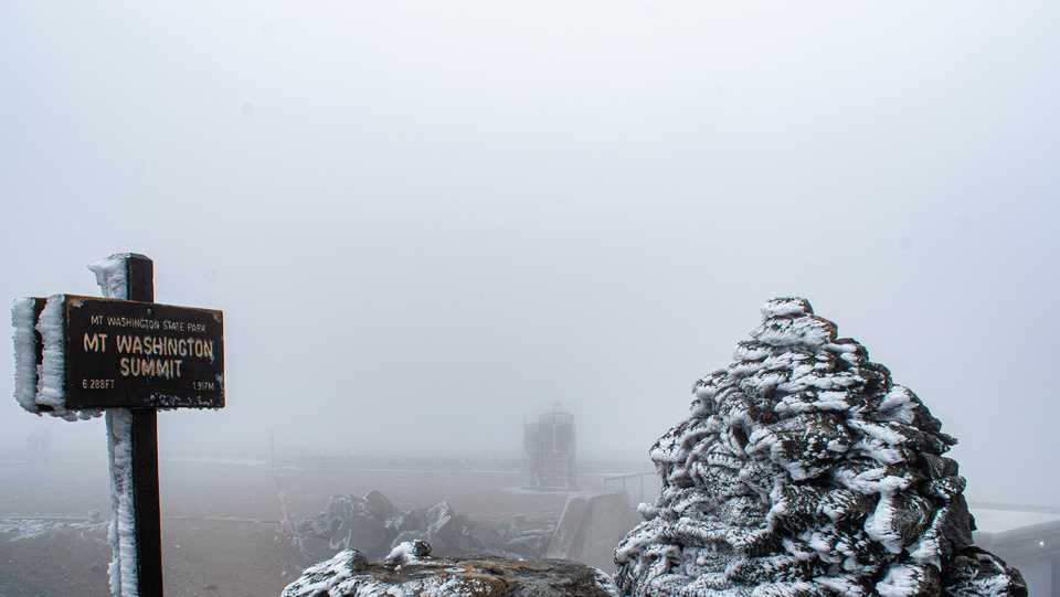Let it snow! A touch of winter for Mount Washington