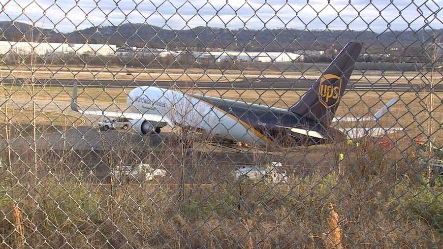 Cargo plane removed after being stuck in mud at Birmingham's airport