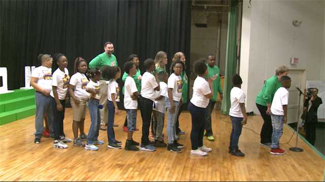 Walton Elementary students take on adults in multiplication challenge