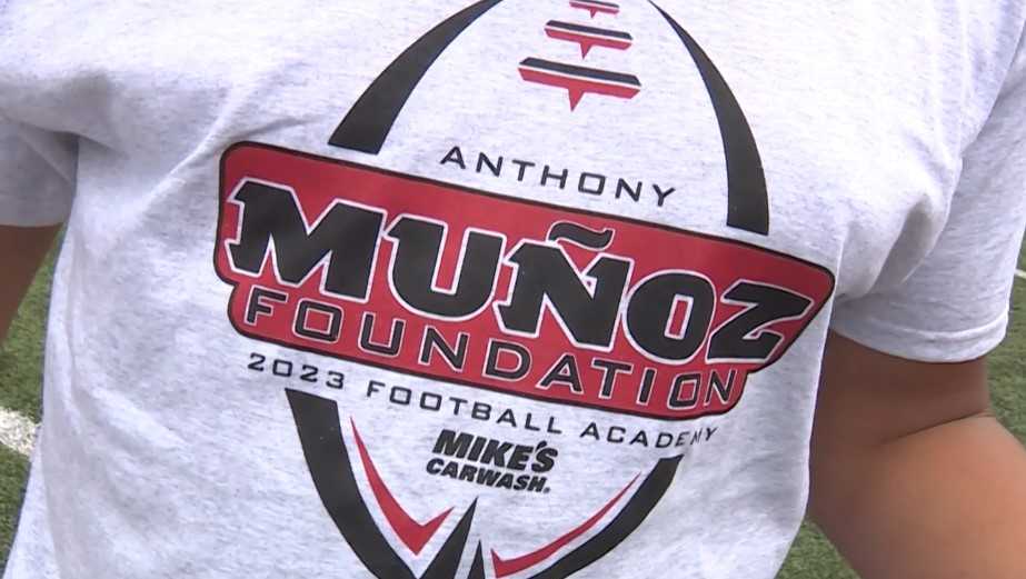 Anthony Muñoz Foundation hosts annual Football Academy at Paycor Stadium