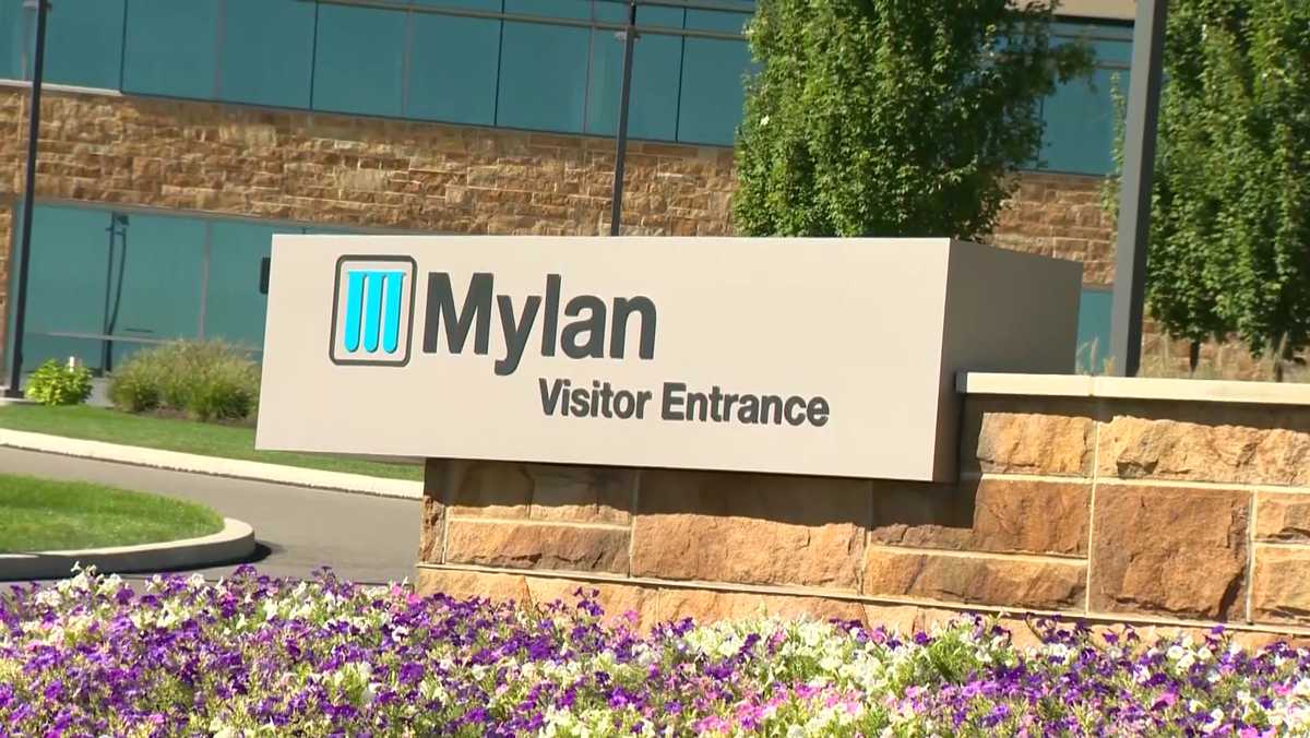 Pfizer to absorb Mylan, creating generic giant