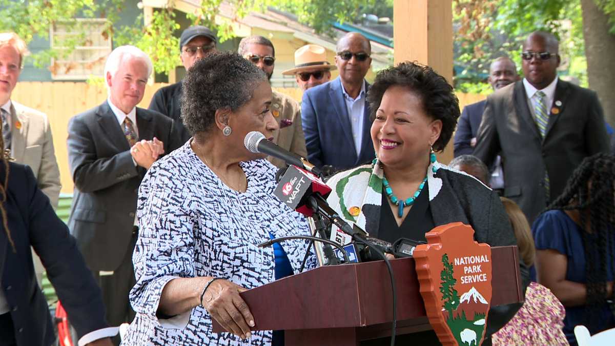 Medgar and Myrlie Evers Home officially becomes part of National Park ...