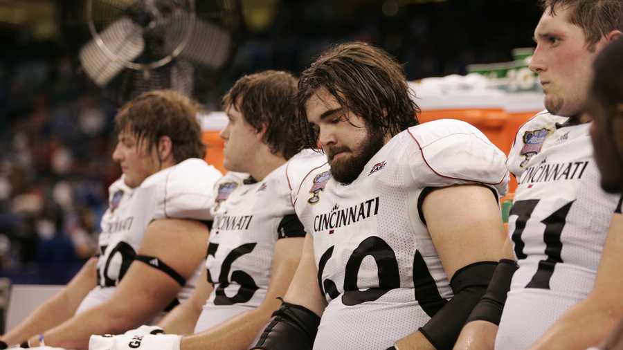 Former coaches, teammates reflect on Jason Kelce's time with the Bearcats
