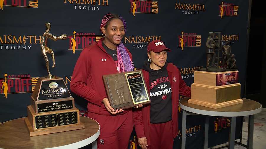 South Carolina sweeps Naismith Trophies among national honors for ...