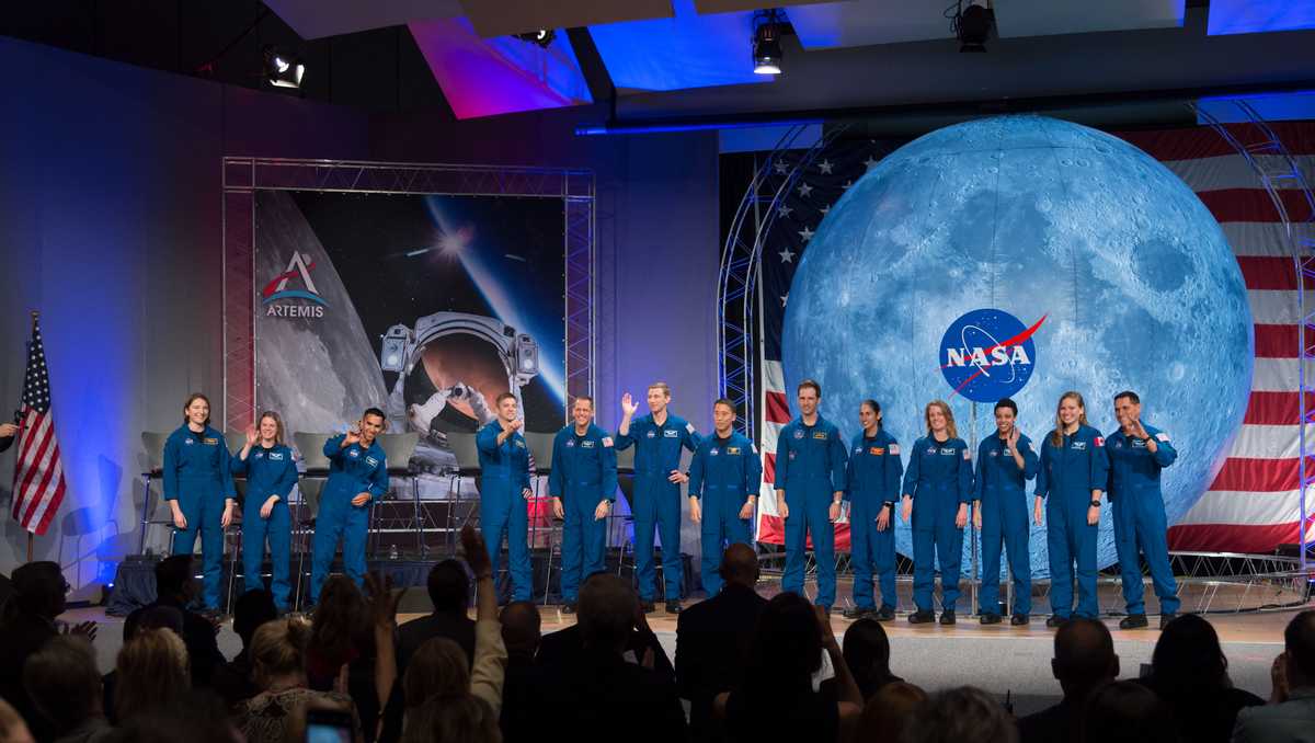 NASA's first graduating class of astronauts boasts 2 NPS grads