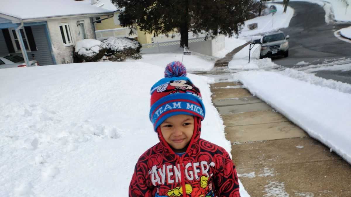See Baltimore's first snow in 716 days in photos