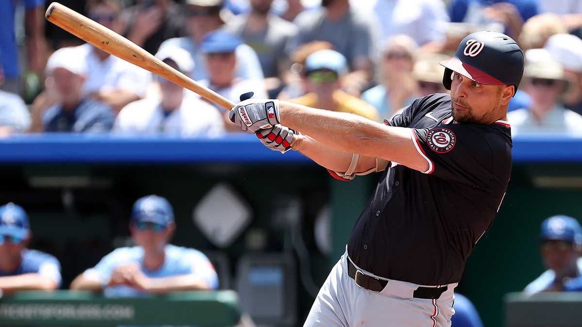 Red Sox, Nathaniel Lowe finalizing contract, according to reports