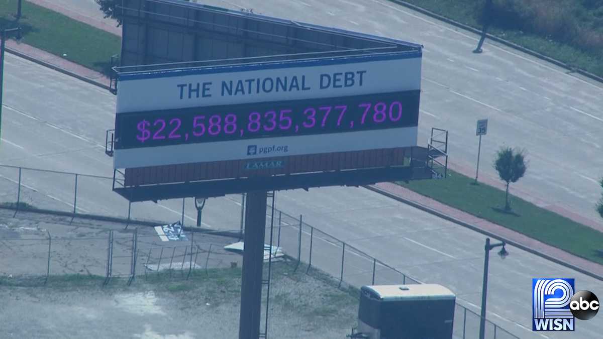 $22 trillion: New billboard shows ongoing rise of national debt
