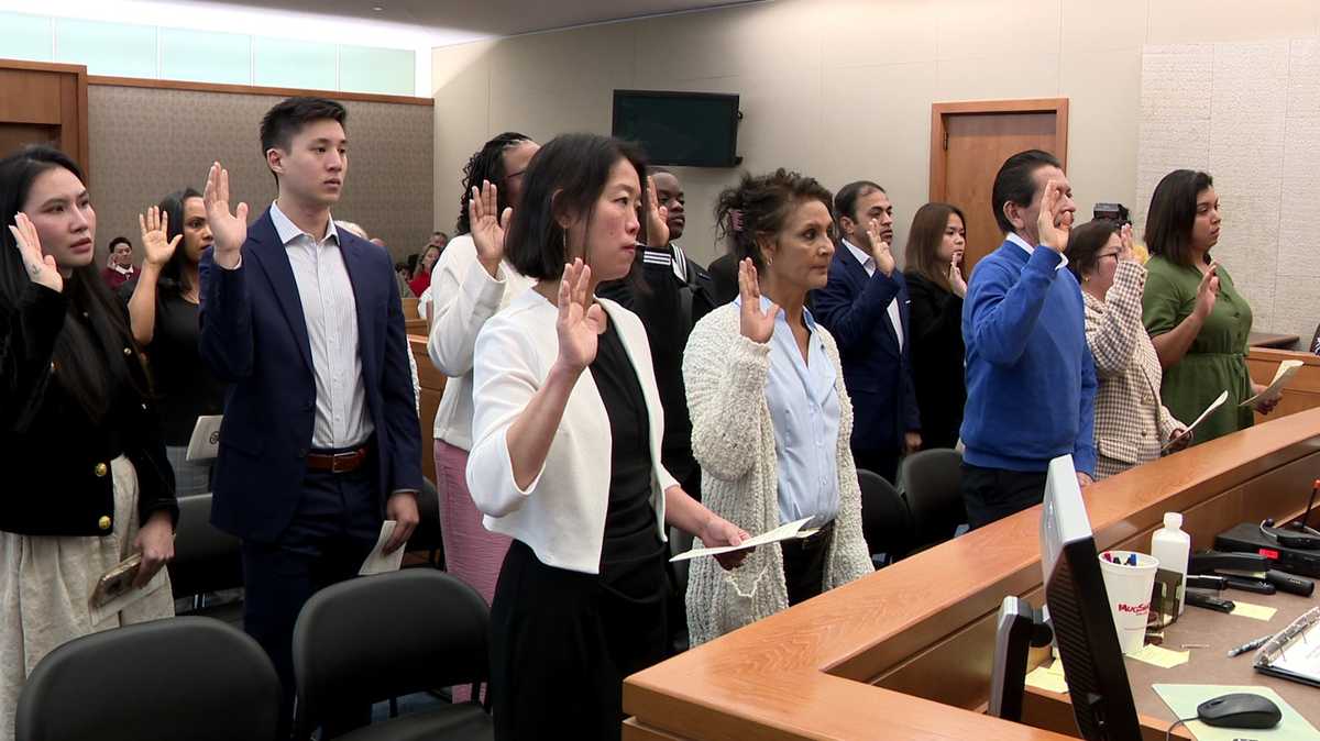 Importance of citizenship process highlighted at naturalization ceremony