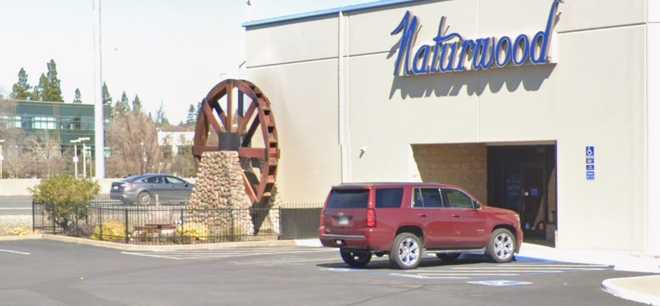 Naturwood wheel broken after suspected DUI crash off Highway 50