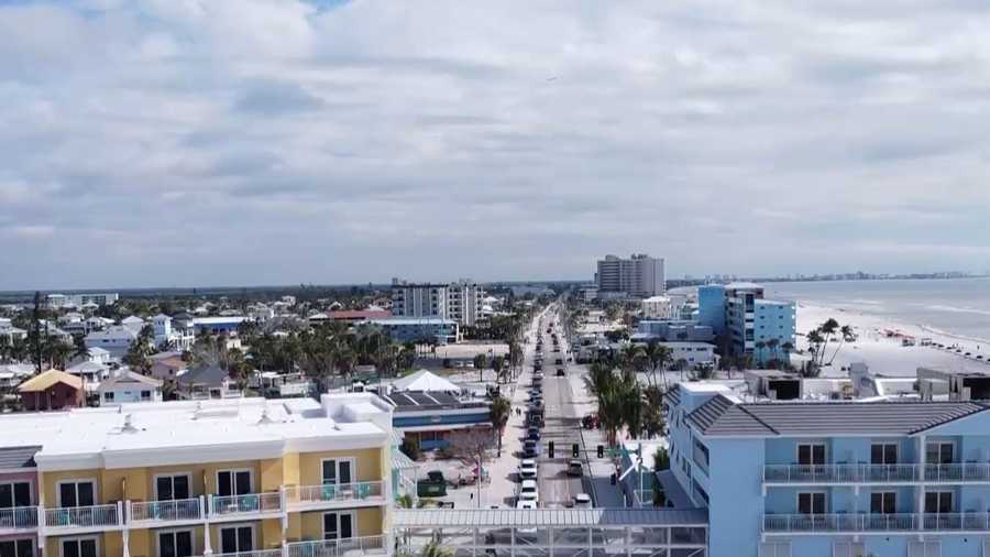 Fort Myers Beach extends time for picking up re-entry passes for residents