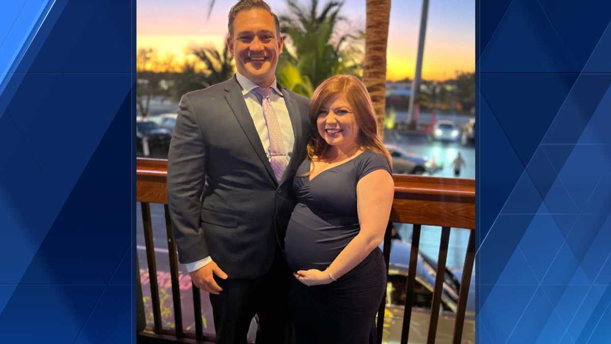 Pilot's pregnant wife devastated after plane crashes in Florida ...