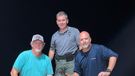 Mississippi Hunters new owners of state record for longest female alligator